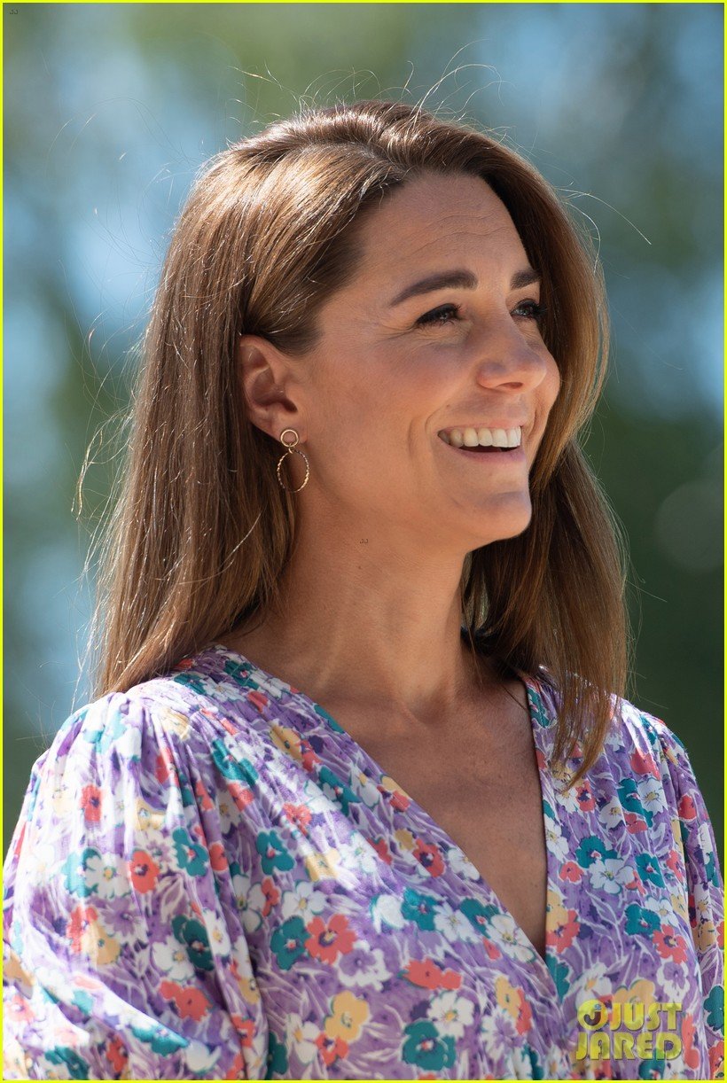 Kate Middleton Plants Trees During Special Visit To The Nook Garden ...