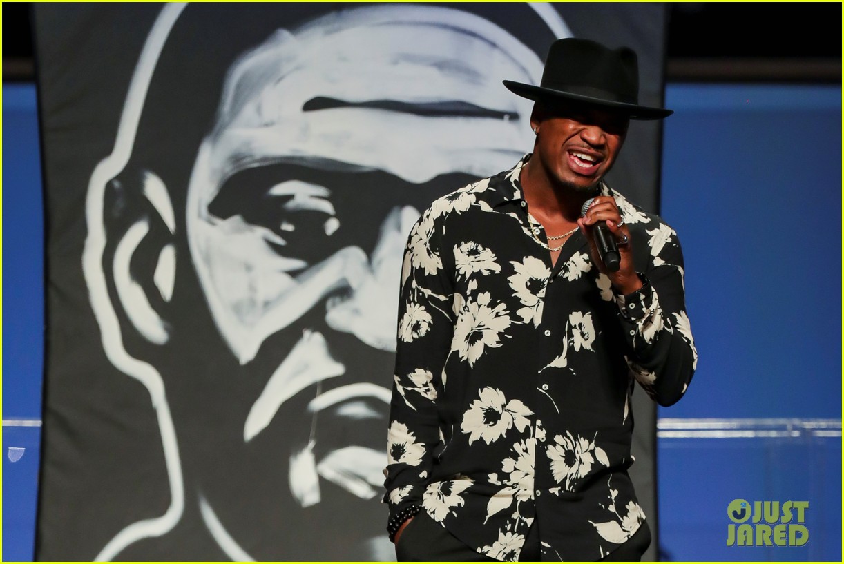 Ne-Yo Fights Back Tears While Performing at George Floyd's Funeral ...