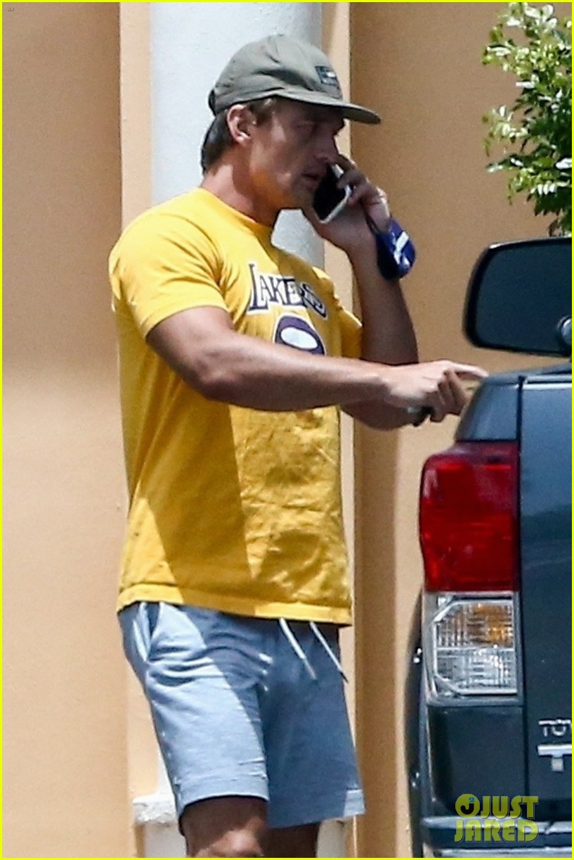 Tyler Cameron's 'Mystery Blonde' Revealed After Lunch Date - See the ...