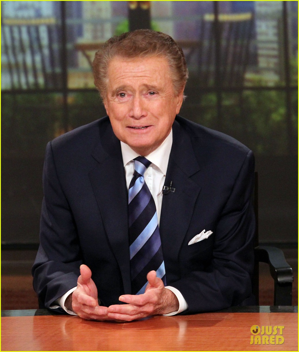 Regis Philbin Dead - Legendary TV Host Dies at 88: Photo 4471836 ...