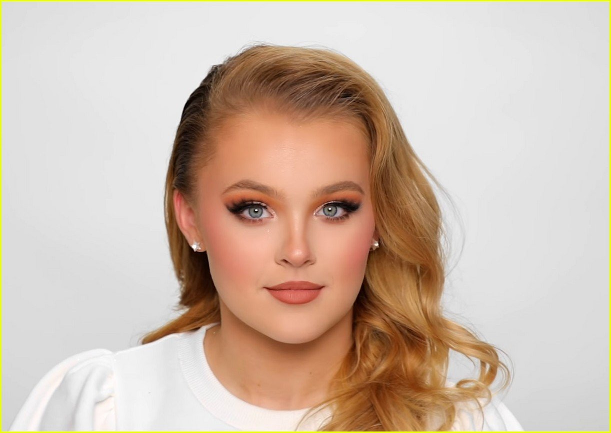 JoJo Siwa Looks So Different After James Charles' Makeover - See Photos ...