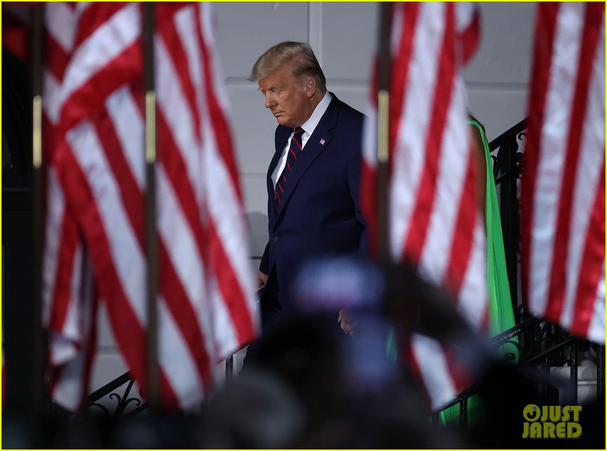 Melania Trump's Reaction to Ivanka at RNC 2020 Is Going Viral - Watch ...