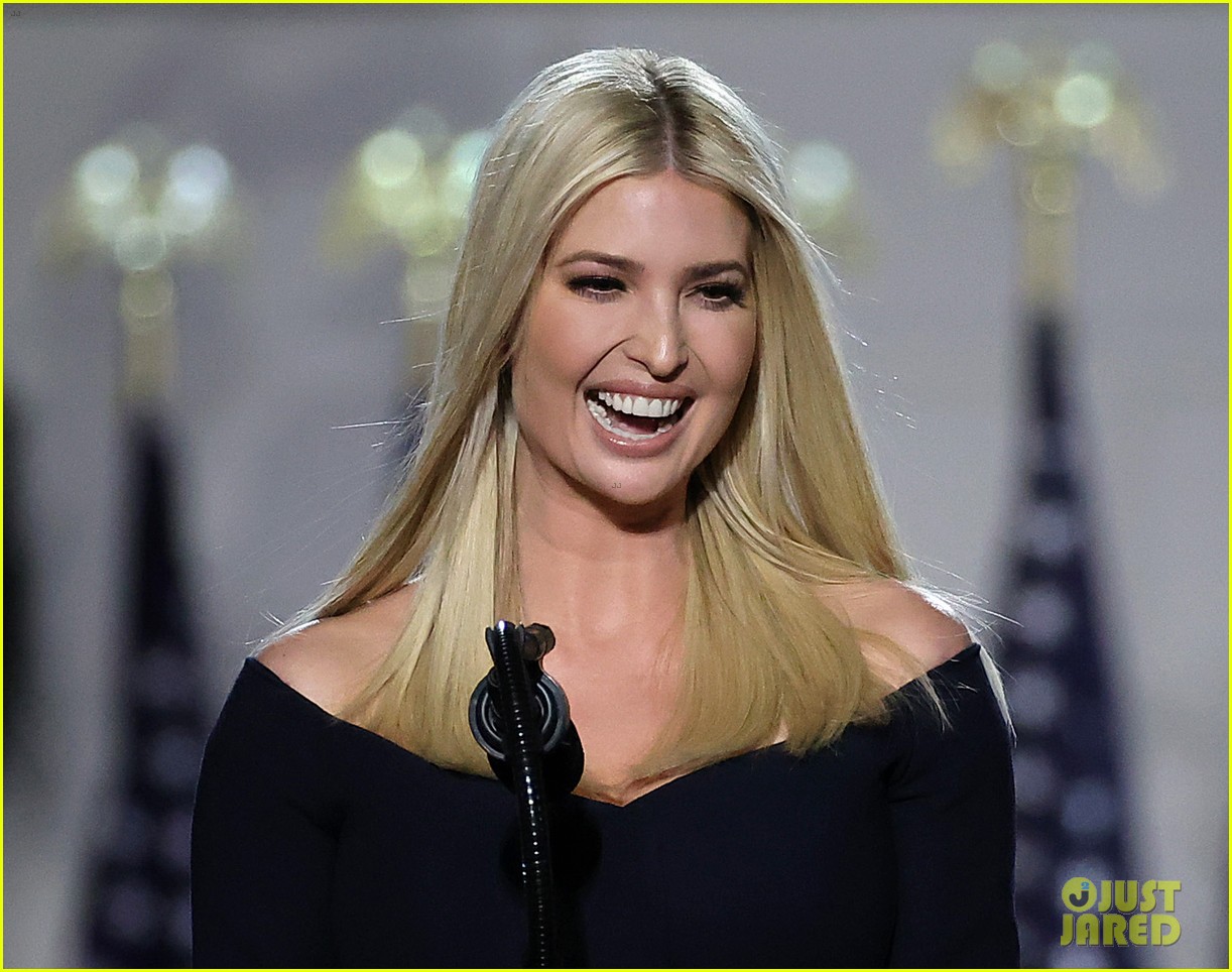 Melania Trump's Reaction to Ivanka at RNC 2020 Is Going Viral - Watch ...