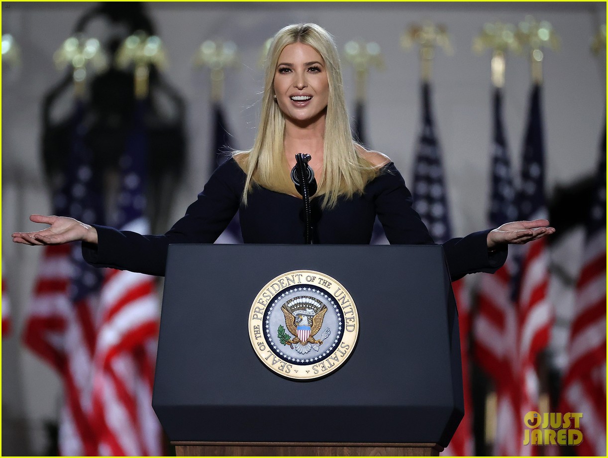 Melania Trump's Reaction to Ivanka at RNC 2020 Is Going Viral - Watch ...