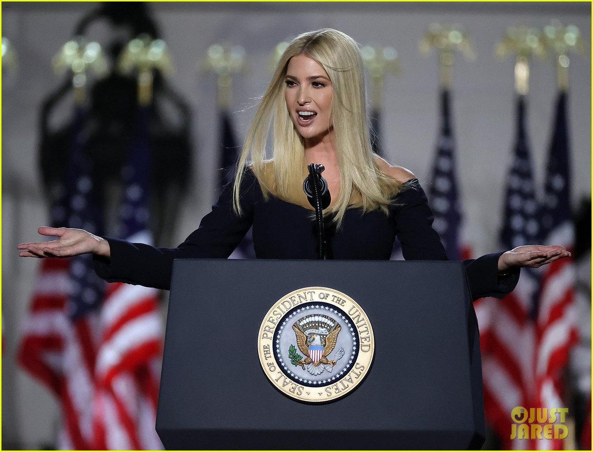 Melania Trump's Reaction to Ivanka at RNC 2020 Is Going Viral - Watch ...