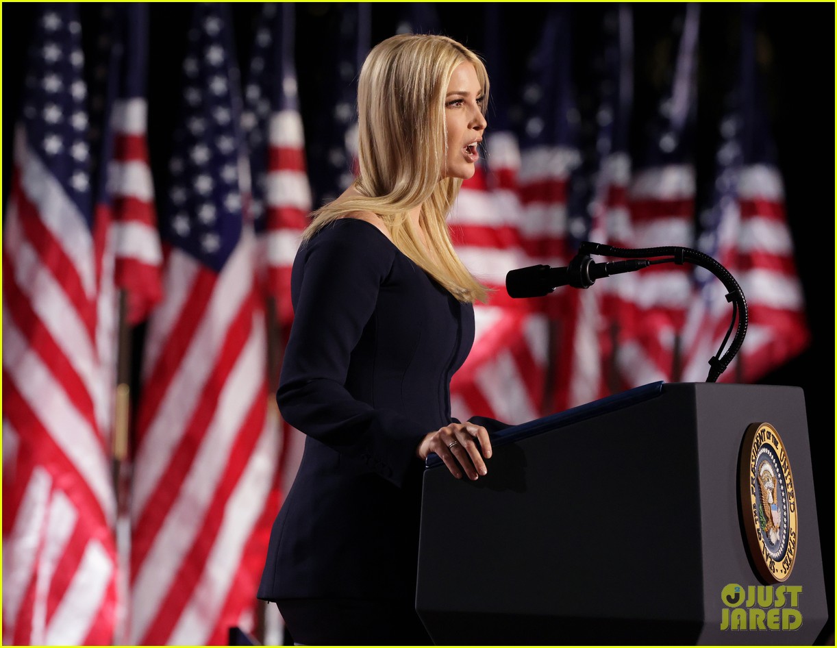 Melania Trump's Reaction to Ivanka at RNC 2020 Is Going Viral - Watch ...