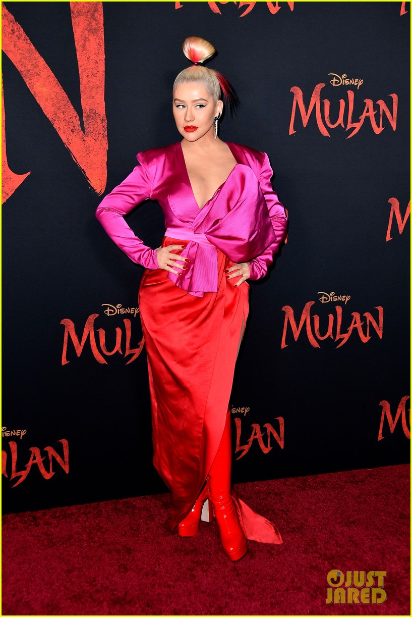 Christina Aguilera Live Tweets While Watching 'Mulan,' Reveals Which ...