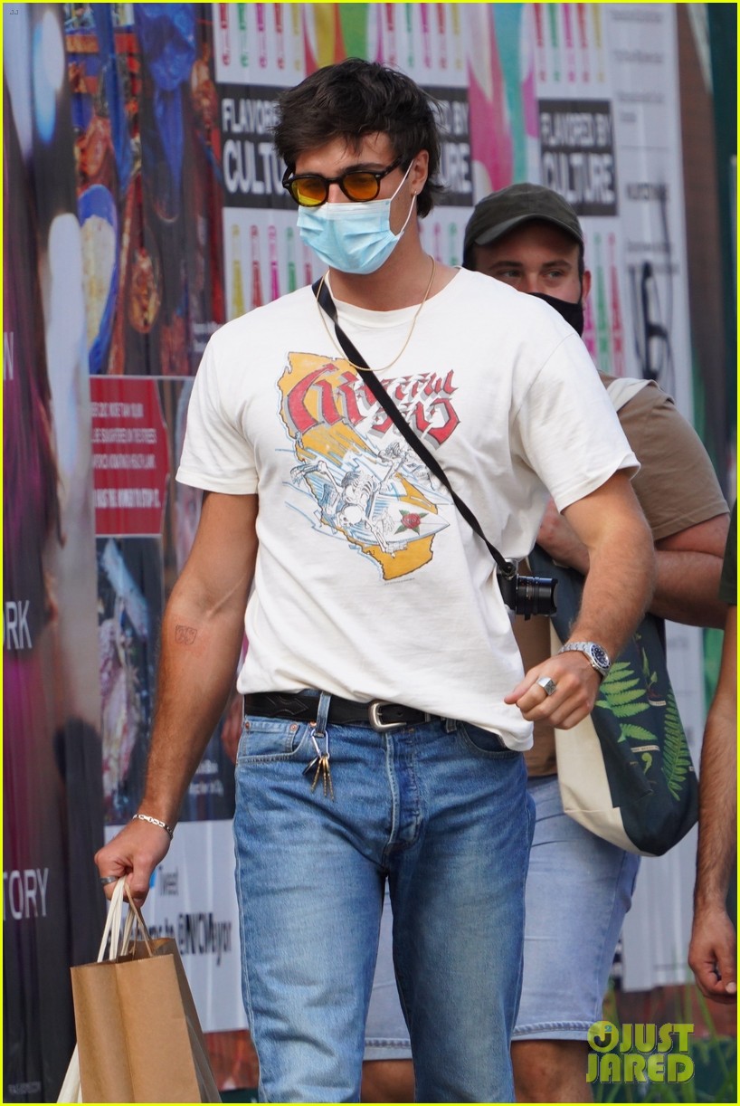 Jacob Elordi Meets Up with 'Euphoria' Co-Star Maude Apatow for Lunch in ...