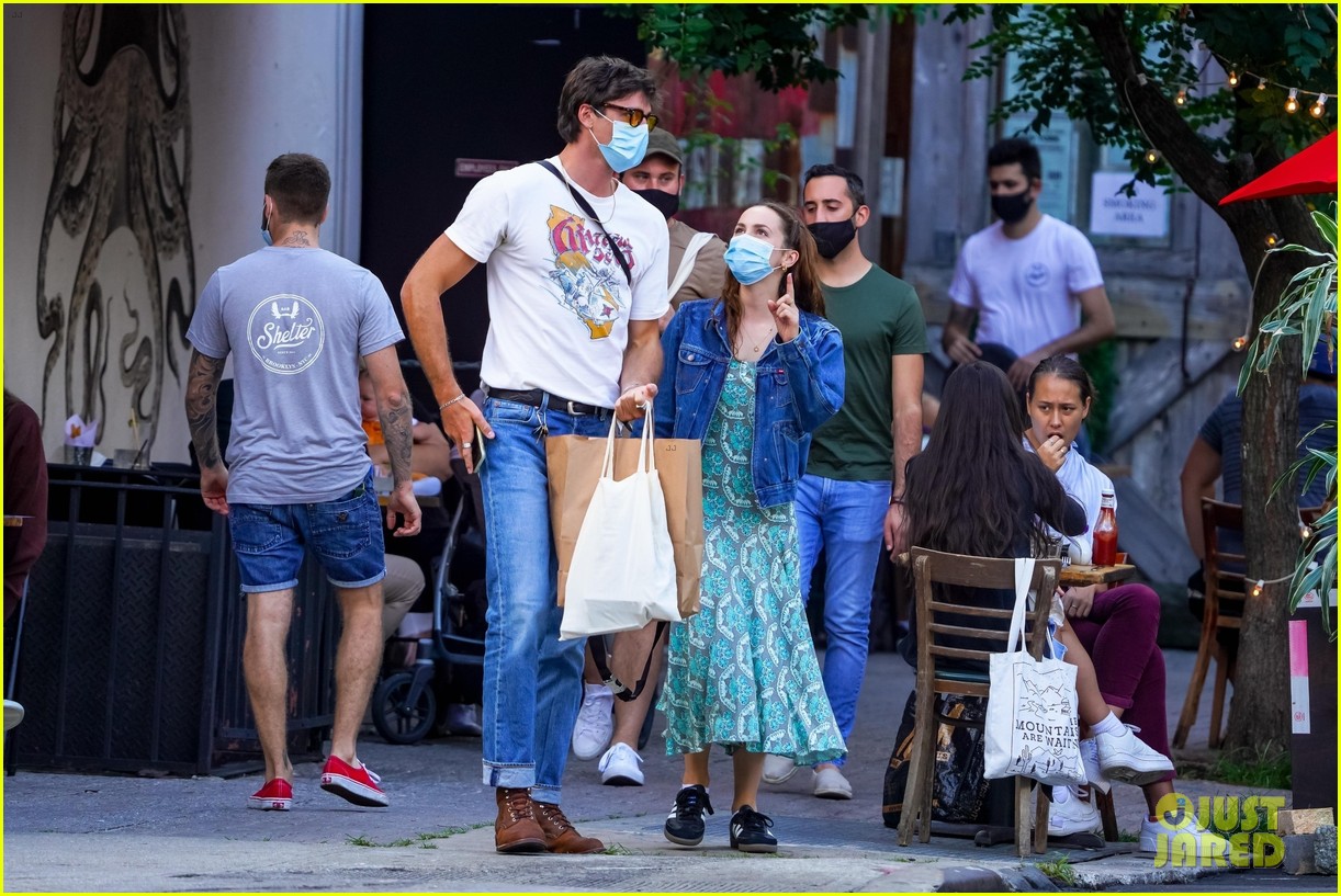 Jacob Elordi Meets Up with 'Euphoria' Co-Star Maude Apatow for Lunch in ...