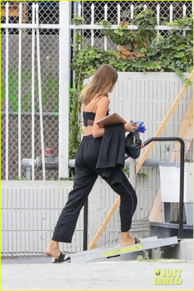 Jared Leto Spotted at Rock Climbing Gym with Valery Kaufman, His ...