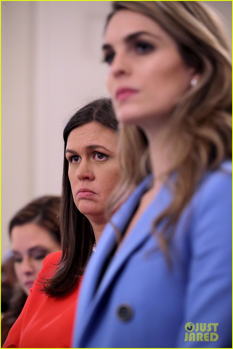 Who is Hope Hicks? Meet Trump's Aide & See Photos of Them Together ...