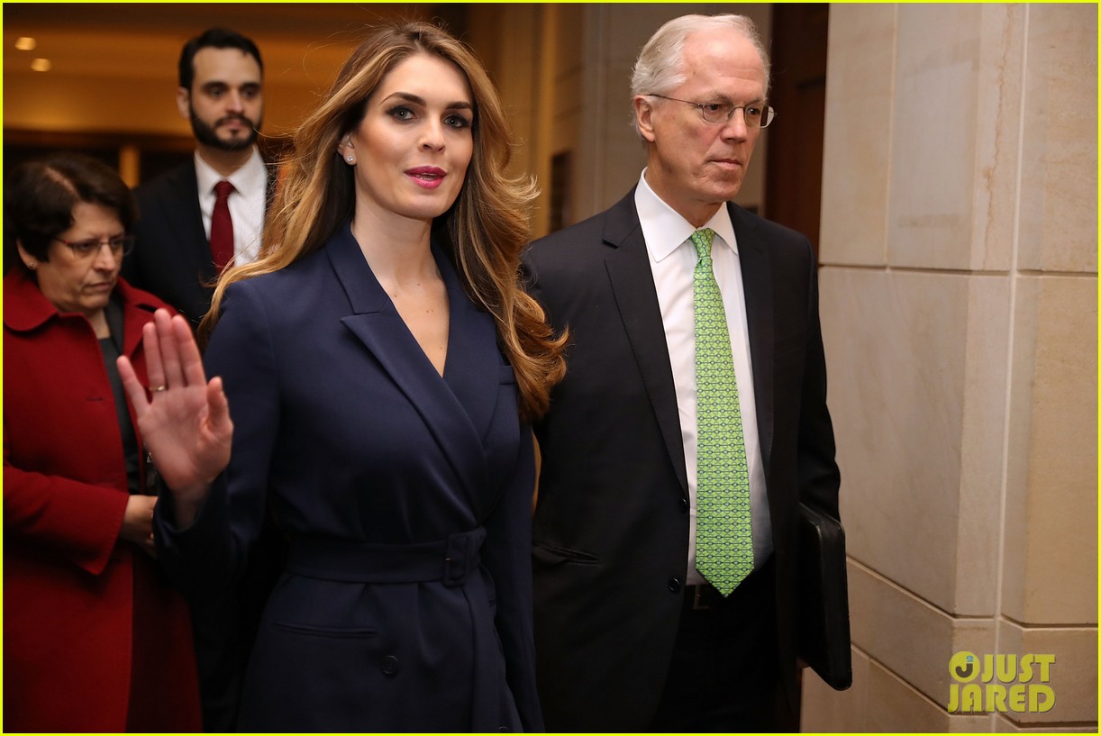 Who is Hope Hicks? Meet Trump's Aide & See Photos of Them Together ...