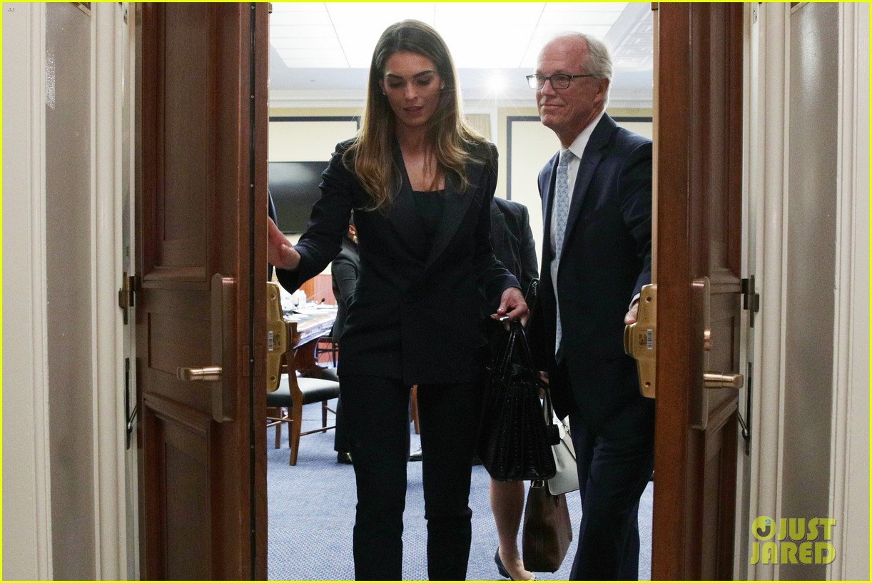 Who is Hope Hicks? Meet Trump's Aide & See Photos of Them Together ...