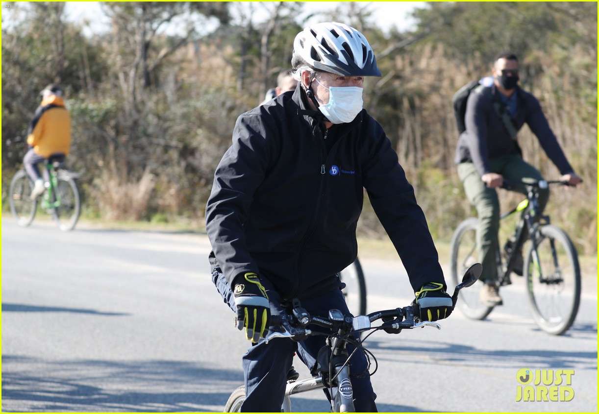 President-Elect Joe Biden Spotted on Saturday Morning Bike Ride with Future FLOTUS Jill Biden ...