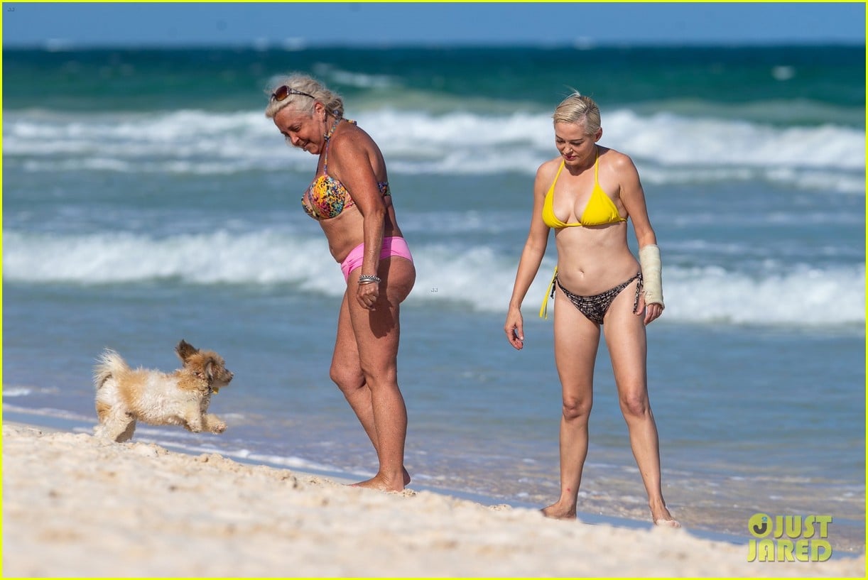 Rose Mcgowan Wears Bright Yellow Bikini At The Beach In Mexico Photo