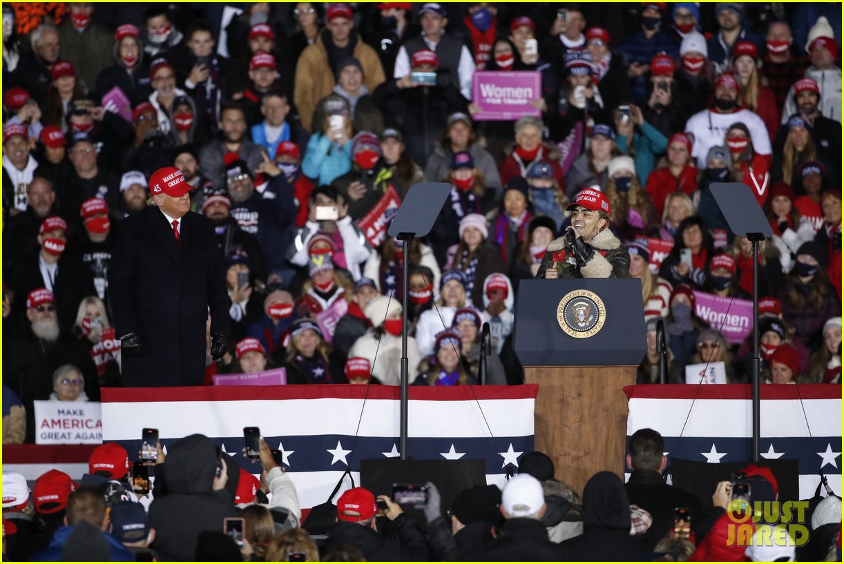 Donald Trump Calls His Celebrity Supporter Lil Pump the Wrong Name ...