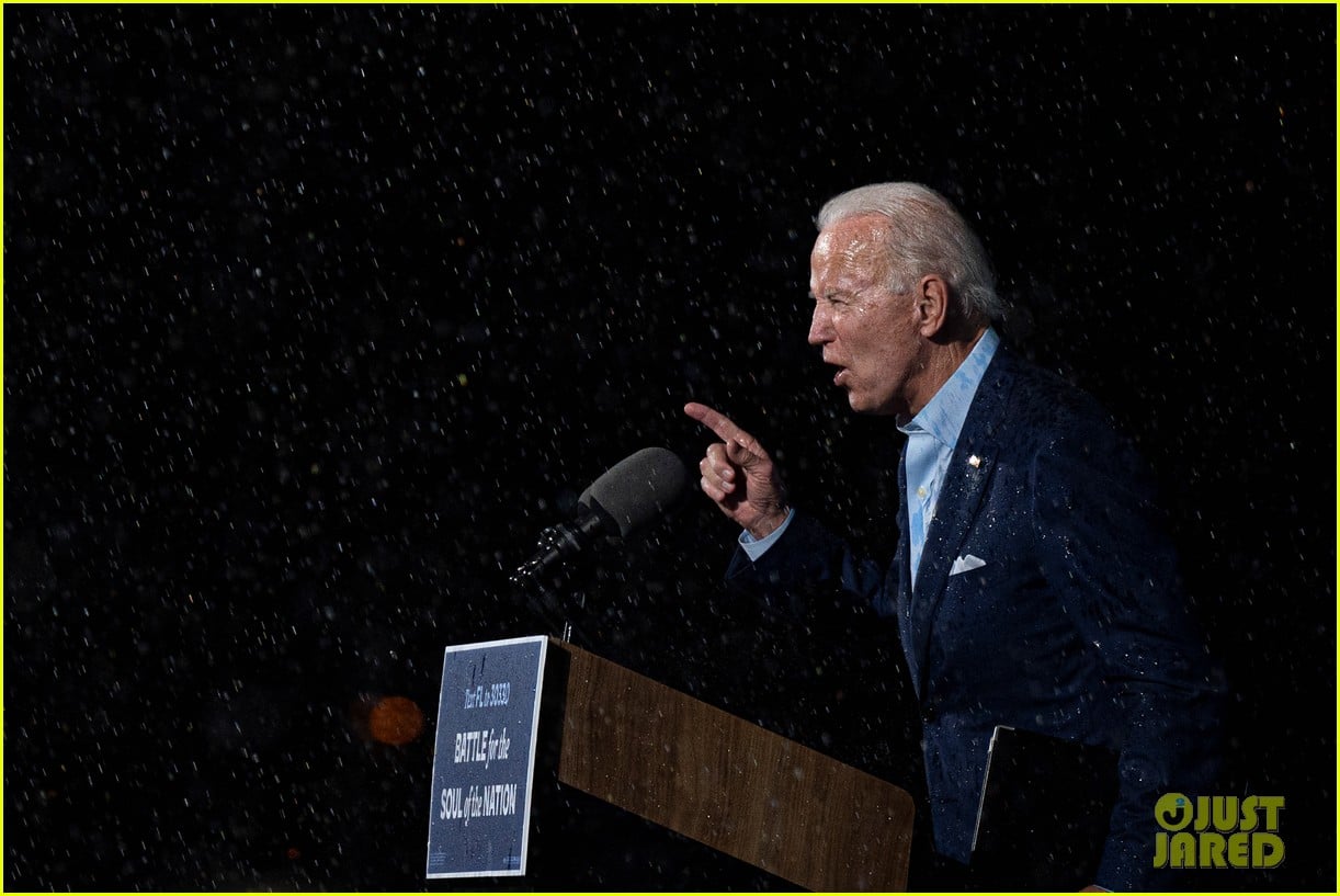 Donald Trump Complains About Cold Weather After Joe Biden Spoke in the ...