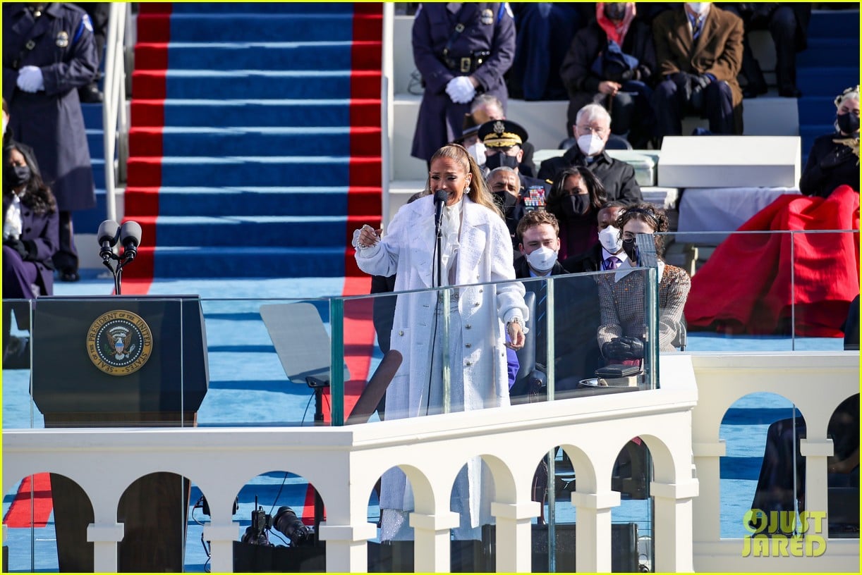 Watch Jennifer Lopez's Inauguration Performance (Where She Added a 'Let ...