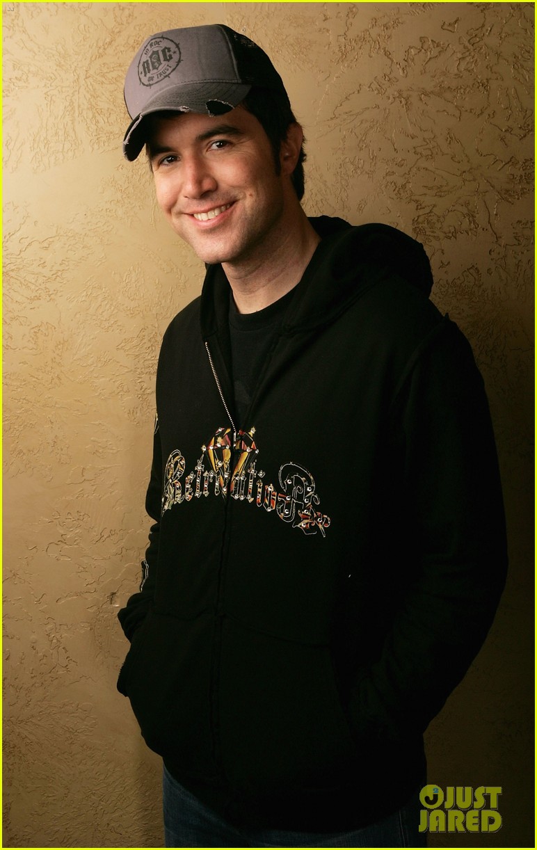 MySpace's Tom Anderson Reacts to Memes About Donald Trump Joining ...