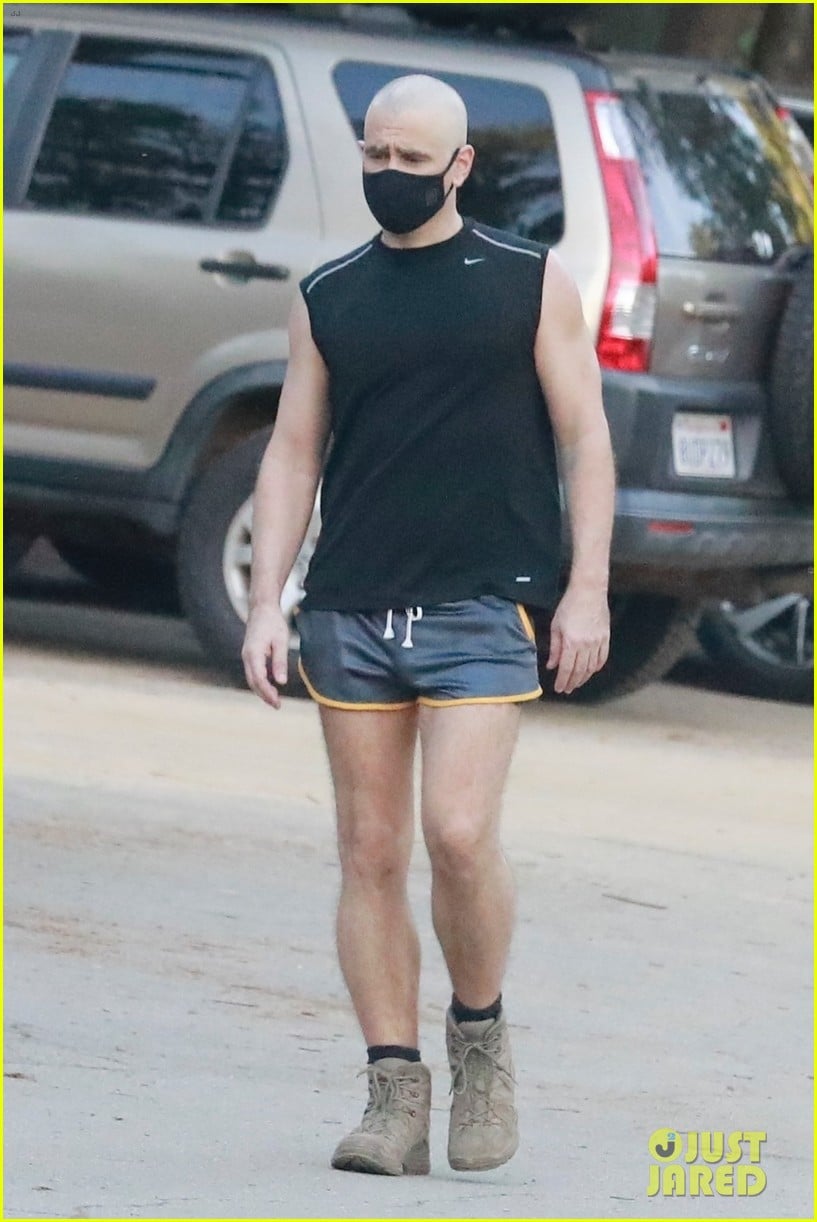 Colin Farrell Debuts Bald Head After Workout Session in LA!: Photo ...