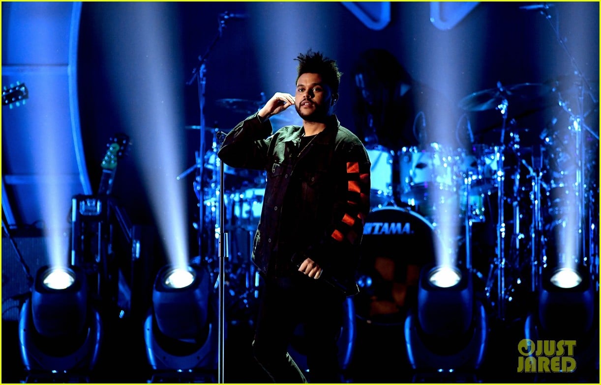 The Weeknd Explains Why He Spells His Name Without the Last 'E': Photo ...