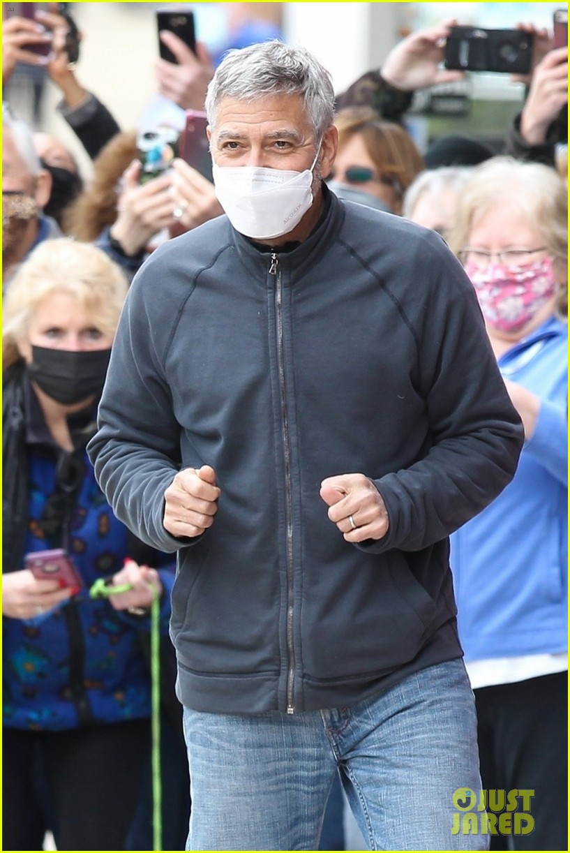 Here's What George Clooney Told Fans Watching 'Tender Bar' Filming In ...