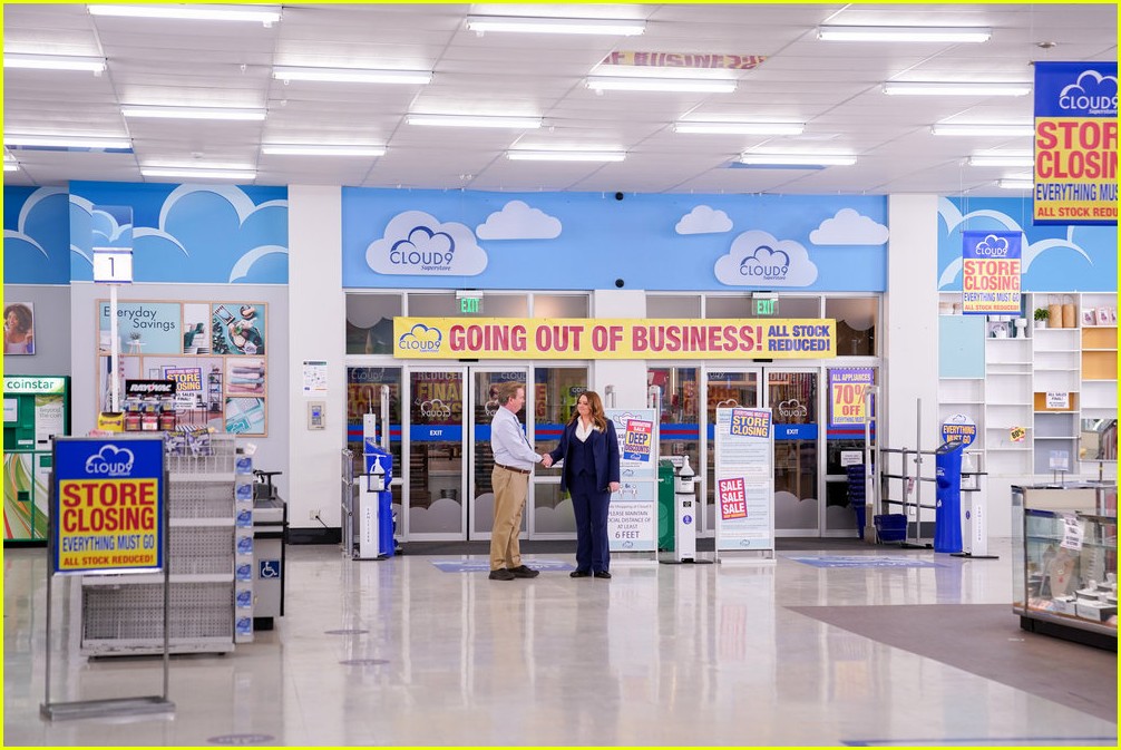 'Superstore' Writers Talk About the Other Potential Ending Ideas They ...