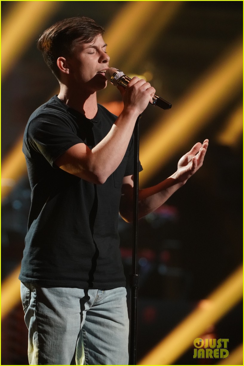 'American Idol' Contestant Cecil Ray Arrested After Breaking In ...