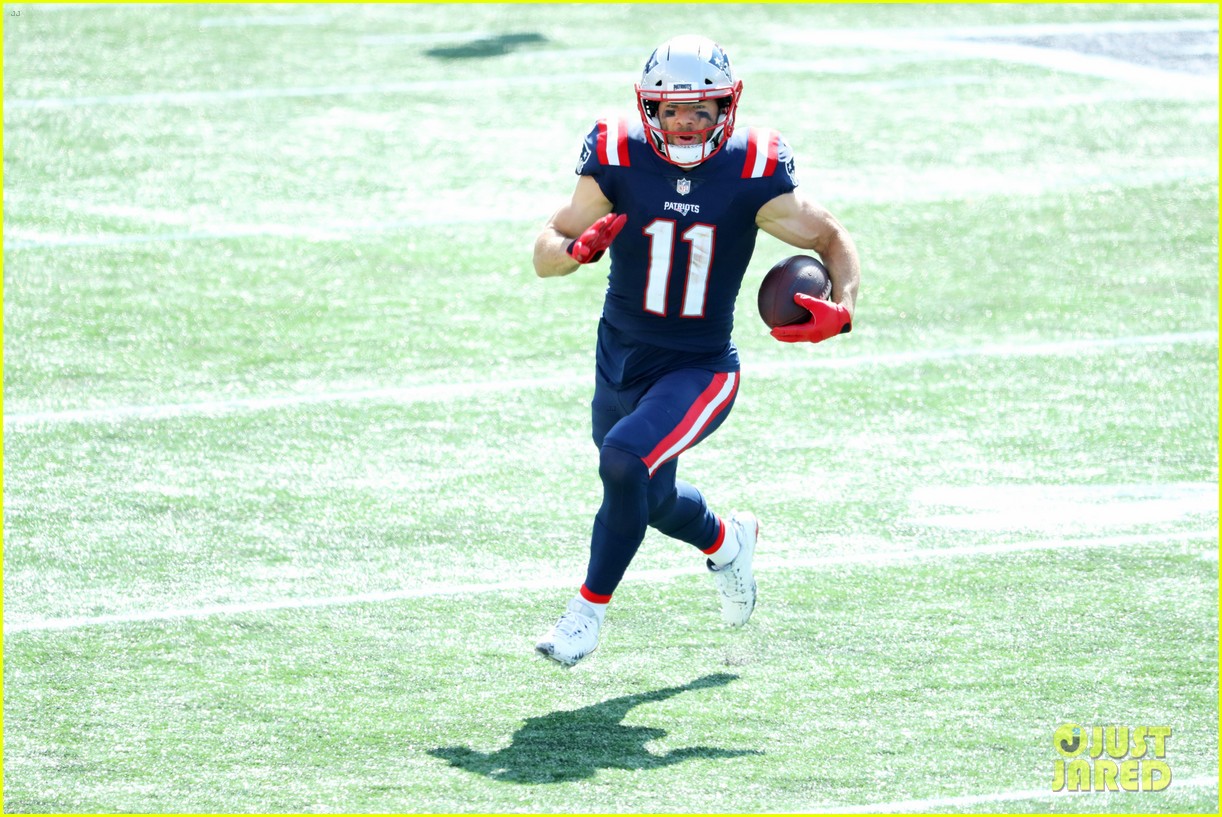 Julian Edelman Is Retiring from Football, Explains Why He's Ending ...