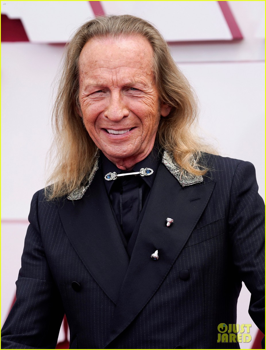 Sound of Metal's Paul Raci Walks Oscars 2021 Red Carpet with Wife Liz ...