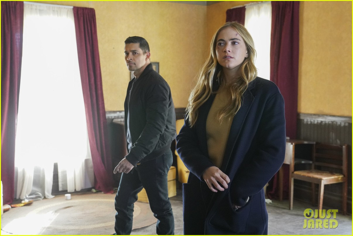 Emily Wickersham Seemingly Confirms She's Leaving 'NCIS' After Eight ...