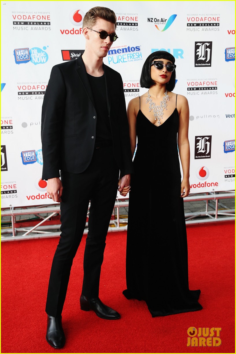 Teddy Sinclair & Husband Willy Moon's NYC Apartment Burns Down in Fire ...