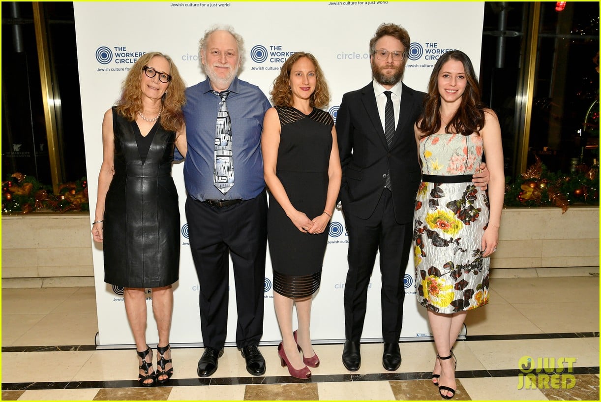 Seth Rogen Explains Why He & Wife Lauren Miller Don't Want Kids: Photo ...