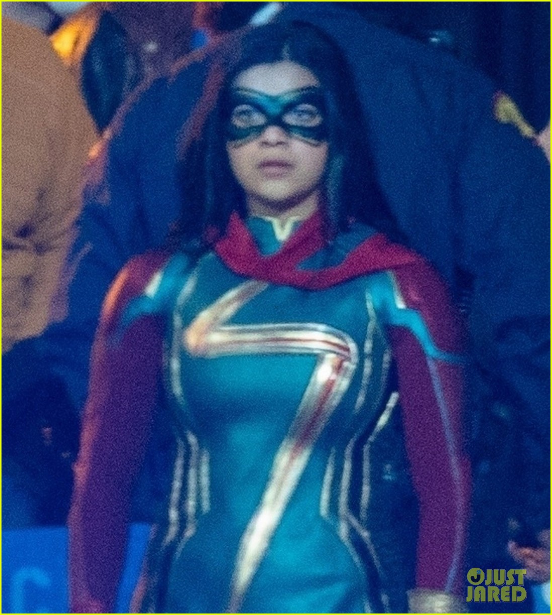 Iman Vellani Spotted in Official 'Ms. Marvel' Costume in New Set Photos!: Photo 4550569 | Photos ...