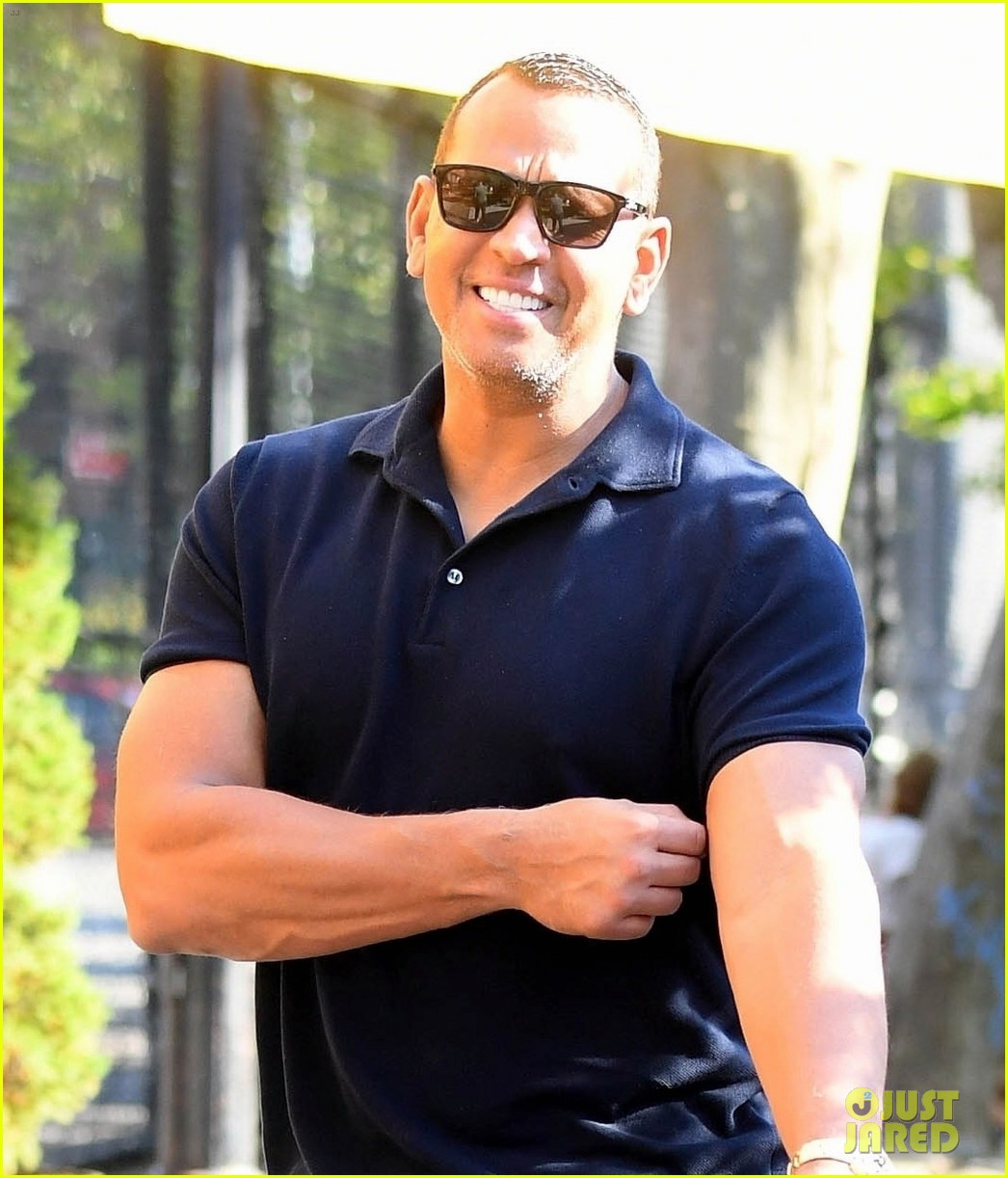Alex Rodriguez Spotted Eating Solo at New York City Restaurant: Photo ...