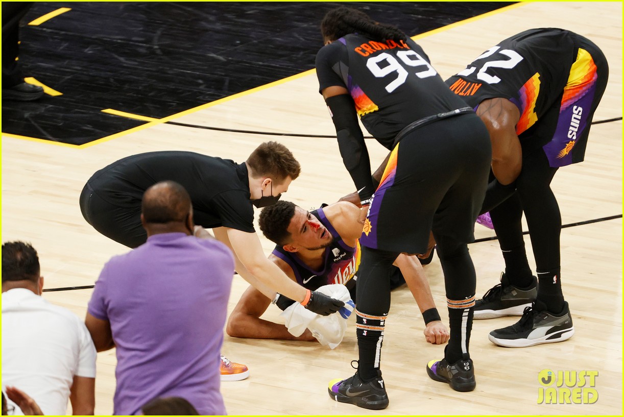 Devin Booker Shares Gruesome Details of His Surgery After Nose Injury ...