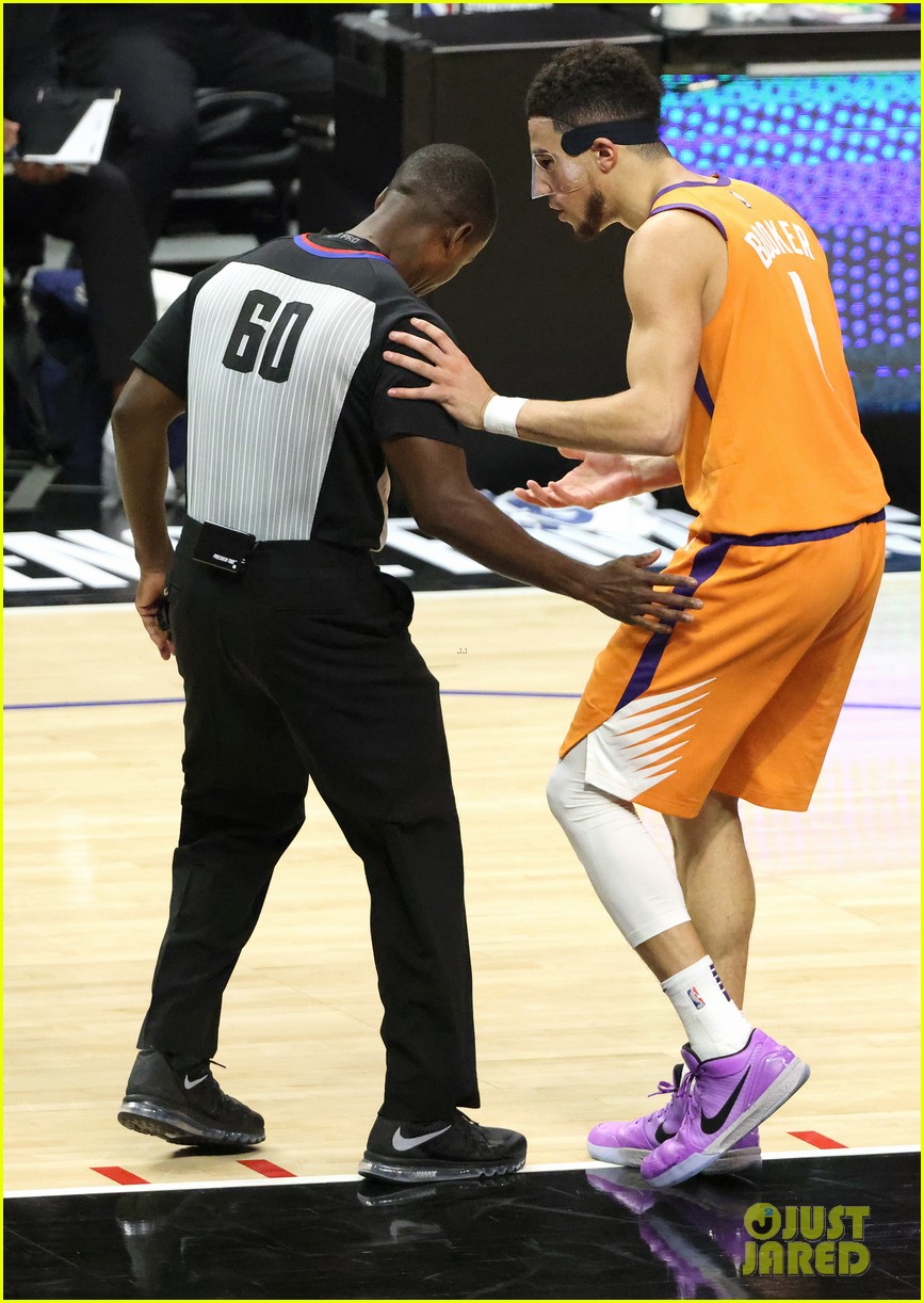 Devin Booker Shares Gruesome Details of His Surgery After Nose Injury ...