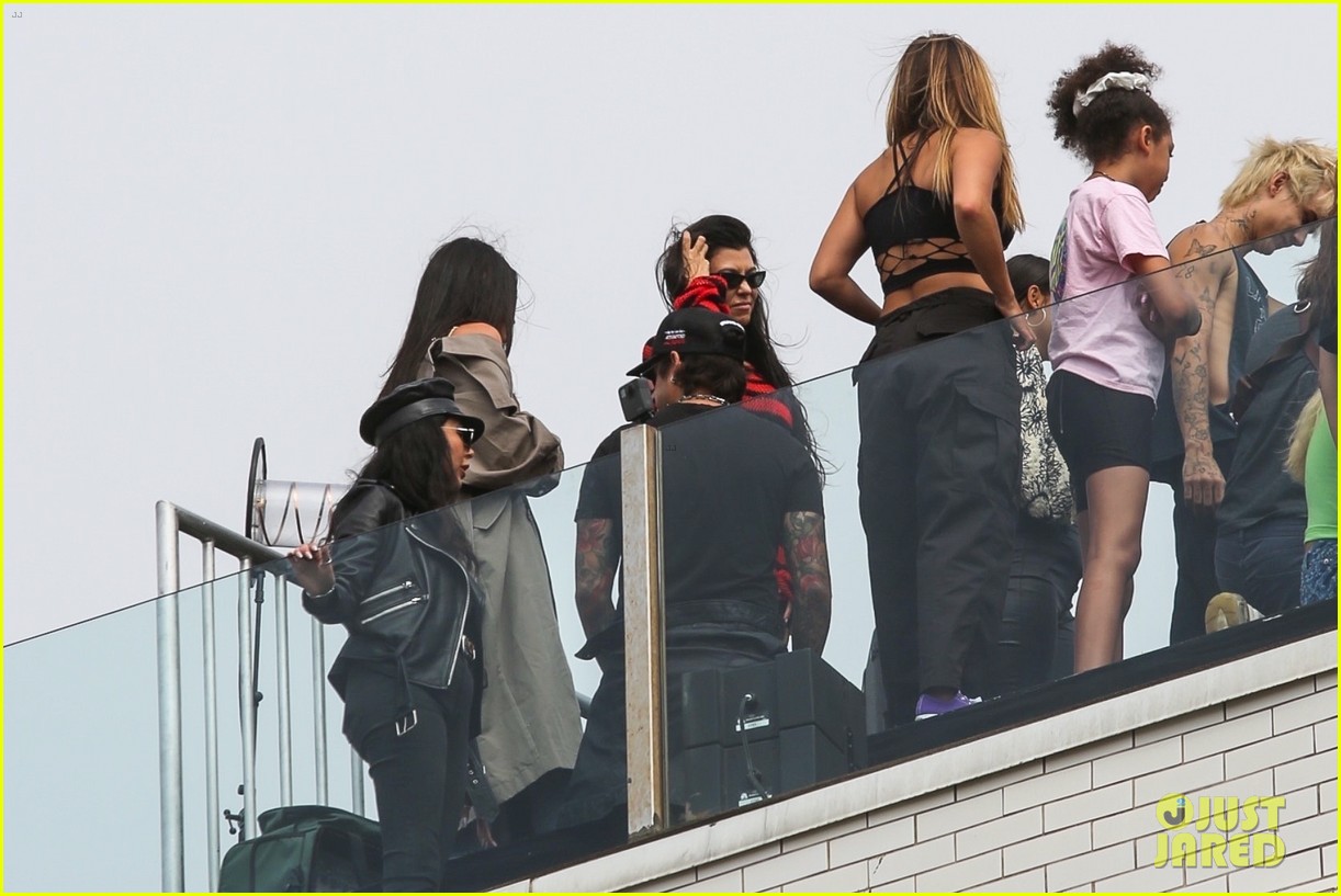 Megan Fox, Kourtney Kardashian, & Addison Rae Attend Machine Gun Kelly ...