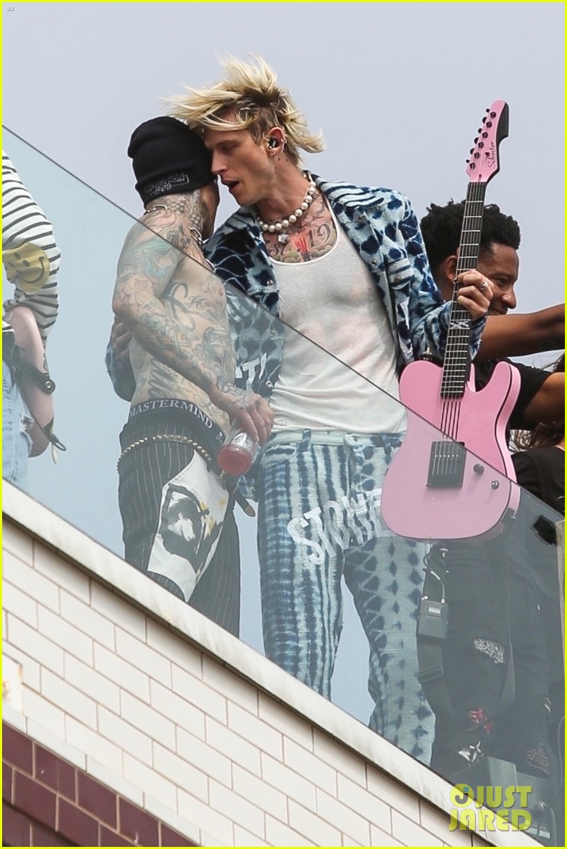 Megan Fox, Kourtney Kardashian, & Addison Rae Attend Machine Gun Kelly ...