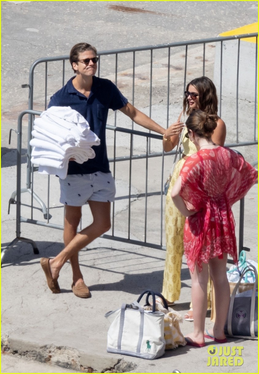 Newly Engaged Taylor Hill Enjoys a Boat Day in Italy with Fiance Daniel ...