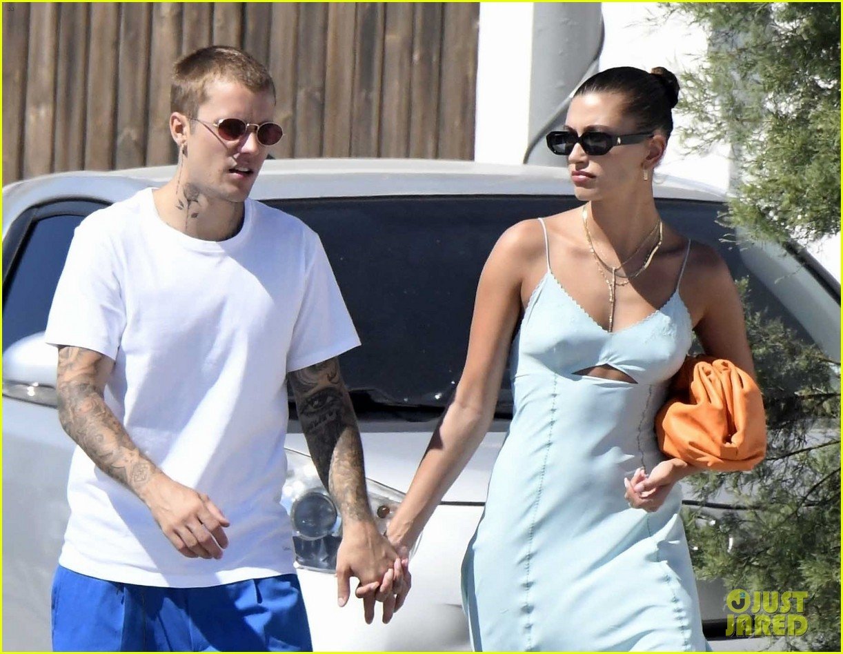 Justin & Hailey Bieber Spotted in Greece During Their Romantic European ...