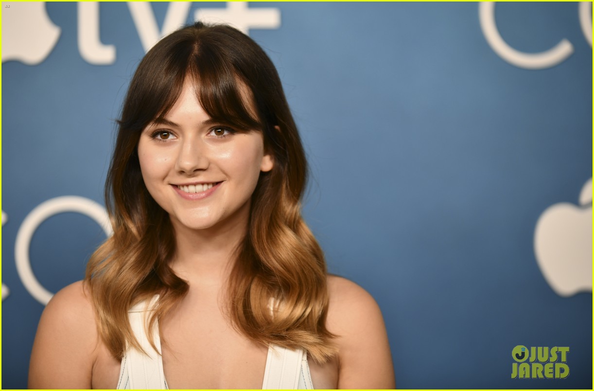 Marlee Matlin & Emilia Jones Step Out For 'CODA' Photo Call in LA: Photo 4597859 | Photos | Just ...