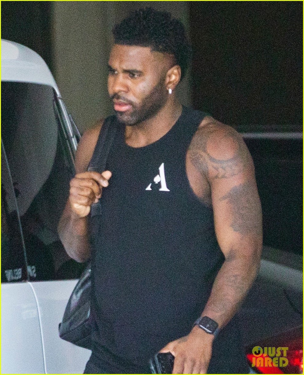 Jason Derulo Shows Off Buff Biceps at the Gym in L.A.: Photo 4592601 ...