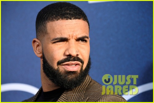Drake Rents Out Dodger Stadium for a Date Night With Johanna Leia ...