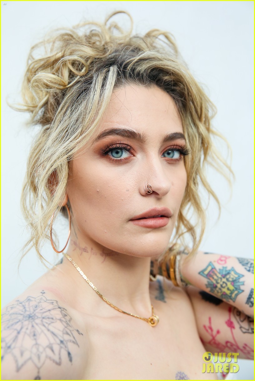 Rainey Qualley Hosts Paris Jackson & More at Bulgari Dinner in Los ...