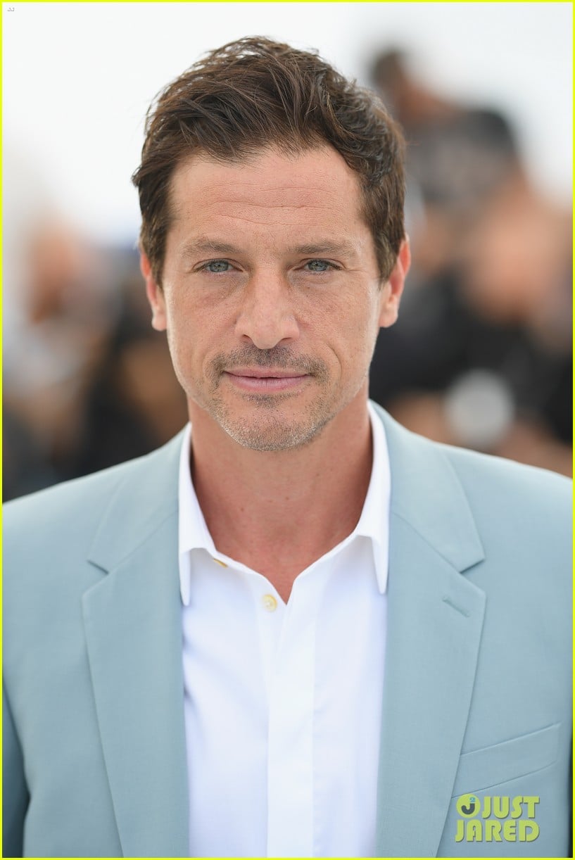 Simon Rex Is Getting Oscar Buzz for Comeback Movie 'Red Rocket' at ...