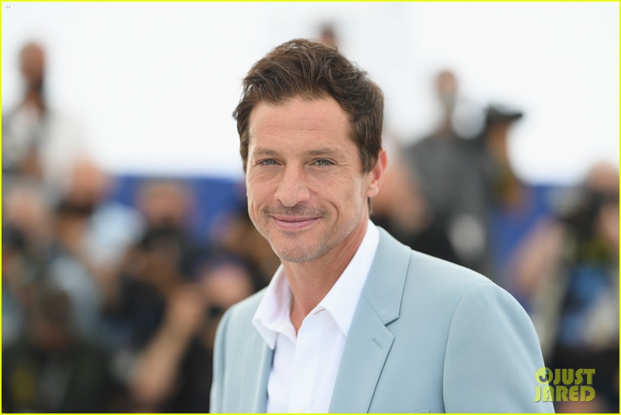 Simon Rex Is Getting Oscar Buzz for Comeback Movie 'Red Rocket' at ...