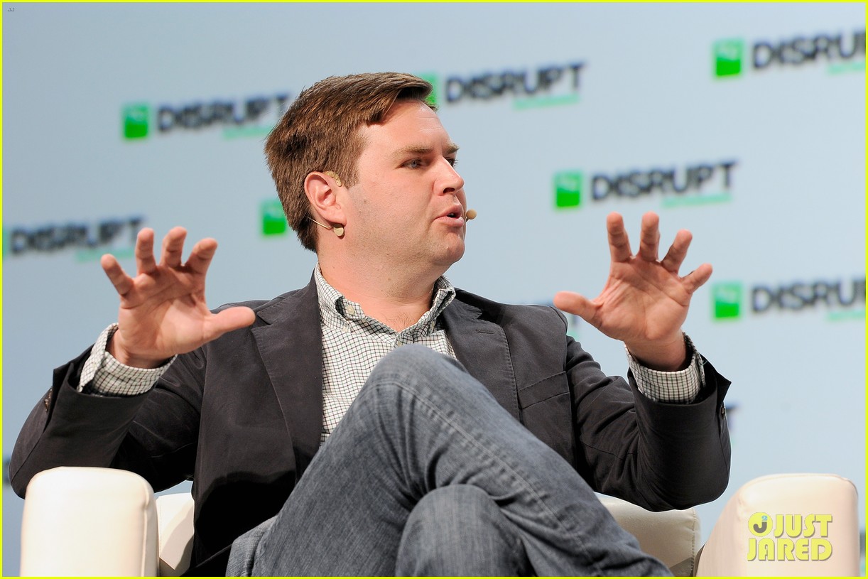 'Hillbilly Elegy' Author J.D. Vance's Campaign Sign Falls Off as He ...