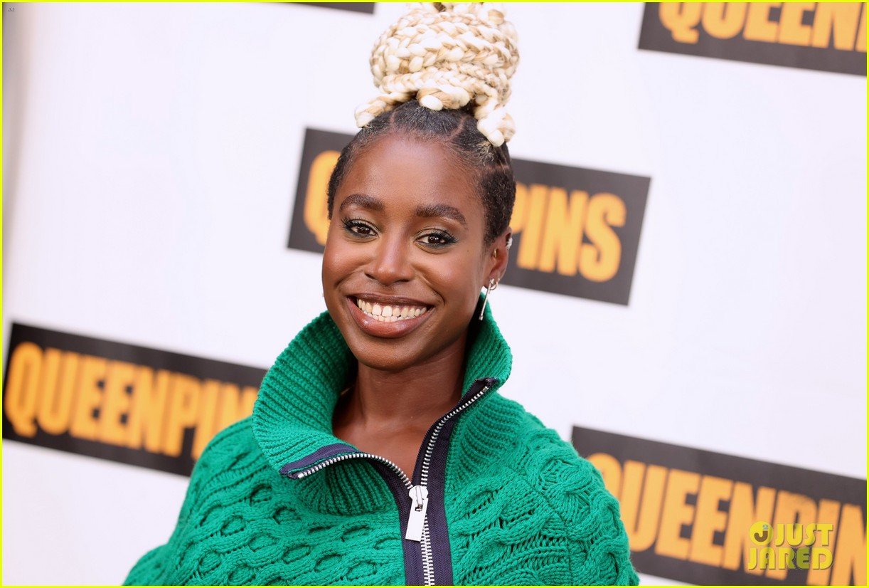 Bebe Rexha, Kirby Howell-Baptiste, & Kristen Bell Pose Together at ...