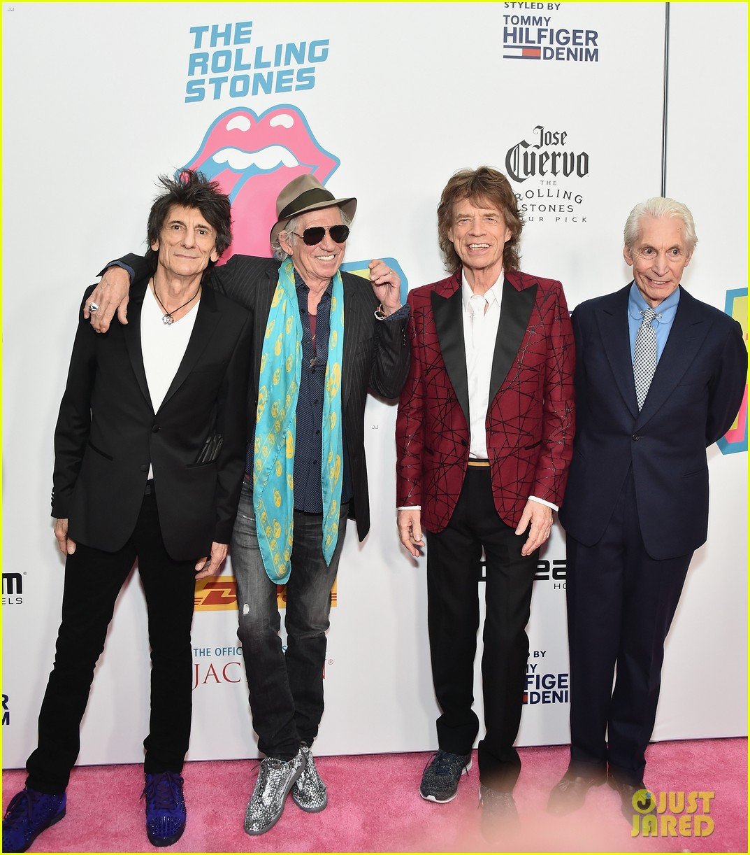 Charlie Watts Dead - Rolling Stones Drummer Dies at 80: Photo 4608993 ...